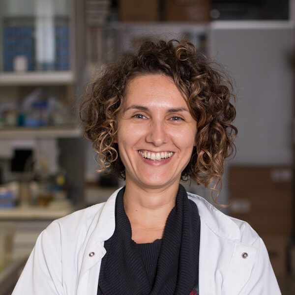 Ester Mora Claramunt | Directorio de personas | Investigación | IRBLleida
