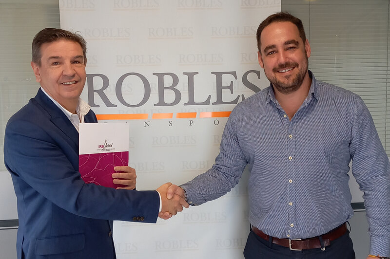 Robles Transport renews its collaboration with the IRBLleida | News ...